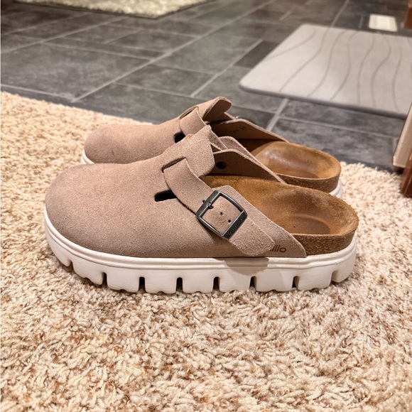 Papillio | Shoes | Papillio Platform Tan Suede Mules With White Soles ...